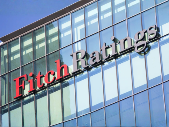 Nueva alerta de Fitch Ratings sobre riesgo pensional en Colombia